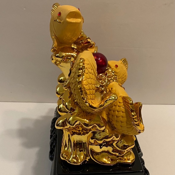 Accents | Feng Shui Fortune Gold Infinity 5 Fishes Wtreasure Pot On ...